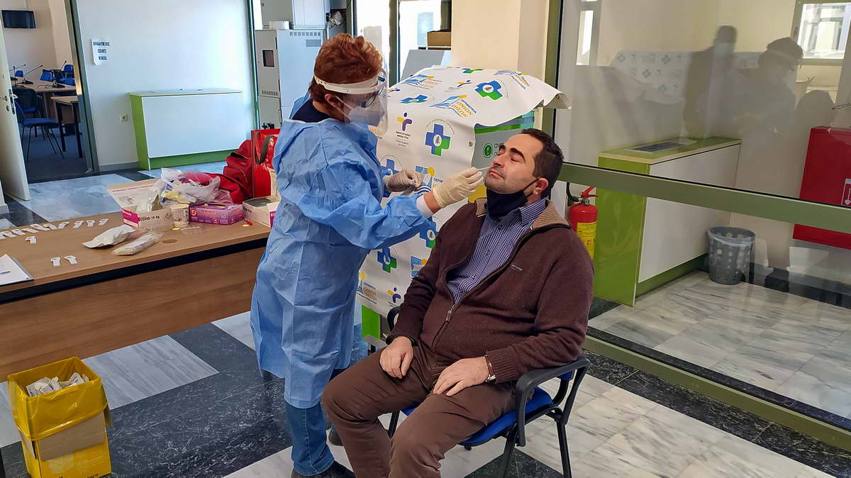 Π.Ε. Λευκάδας: 130 ράπιντ τεστ στο σημερινό «Ραντεβού στο Διοικητήριο ...