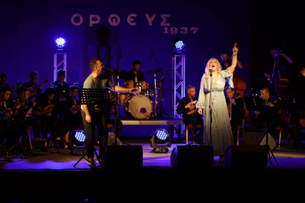 Η ΜΑΝΤΟΛΙΝΑΤΑ ΤΟΥ «ΟΡΦΕΑ» ΣΥΝΑΝΤΗΣΕ ΤΗΝ ΚΟΡΥΦΑΙΑ ΕΡΜΗΝΕΥΤΡΙΑ, ΡΙΤΑ ...